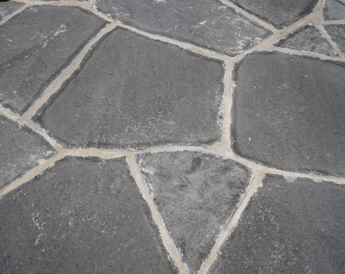 Muskogee Blue Flagstone - KC Stone - A Natural Stone Company