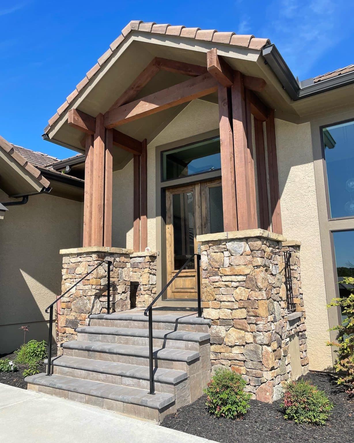 KC Stone - Natural Stone Portfolio - Natural Stone Installation Photos